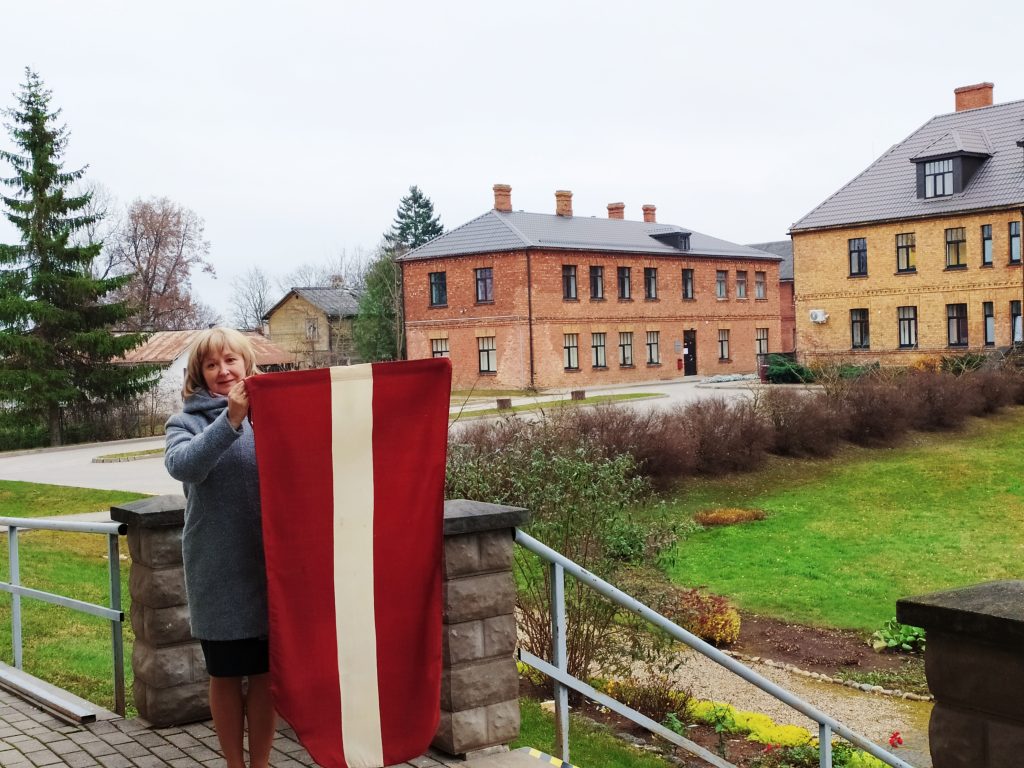 Mēneša priekšmets – Latvijas Tautas frontes Viesītes nodaļas Latvijas ...